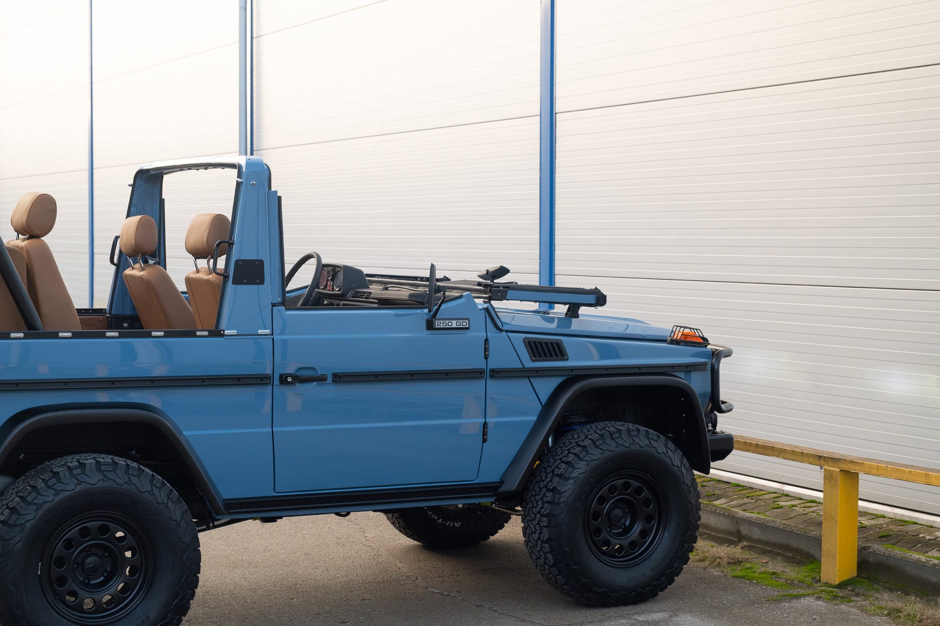 1991 250GD Wolf 079142 - Expedition Motor Company